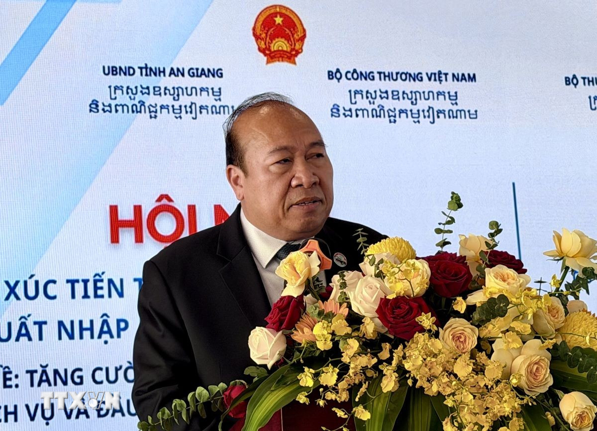 Hợp tác thương mại Việt Nam-Campuchia hướng tới kim ngạch 20 tỷ USD ...
