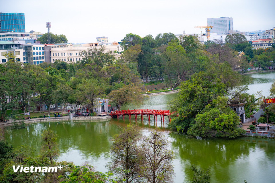 Toàn cảnh toà nhà Hàm Cá Mập trước khi phá dỡ | Vietnam+ (VietnamPlus)