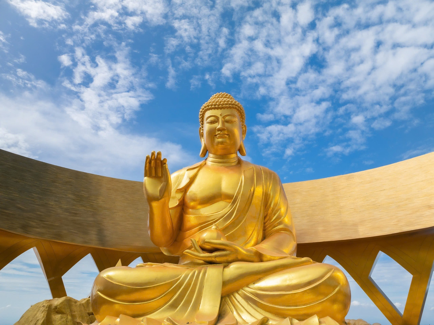 Tổ chức Lễ an vị Tôn tượng Đức Phật Câu Na Hàm tại núi Bà Đen ...