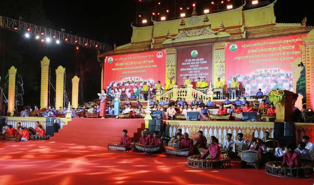 Recreating the cultural heritage of Muong gongs and Khmer five-tone ...