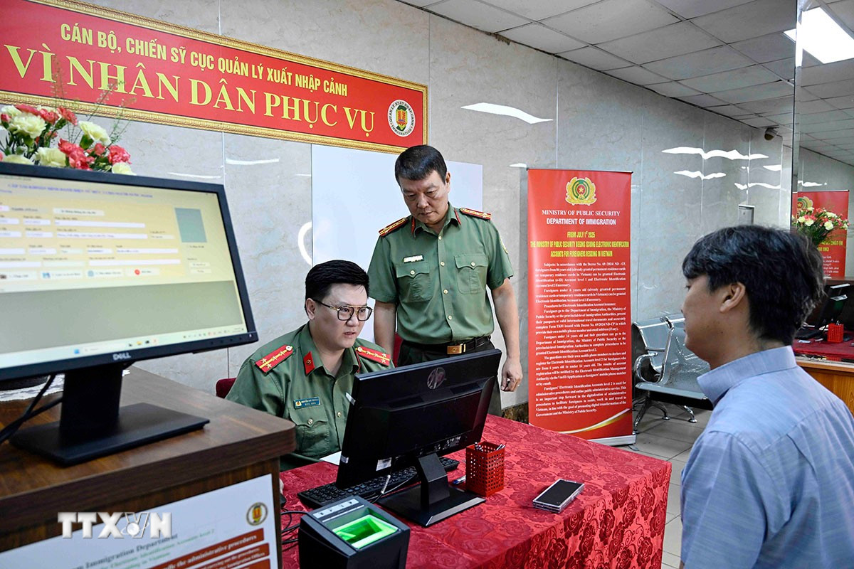 Level 2 electronic identification will be issued to foreigners residing ...