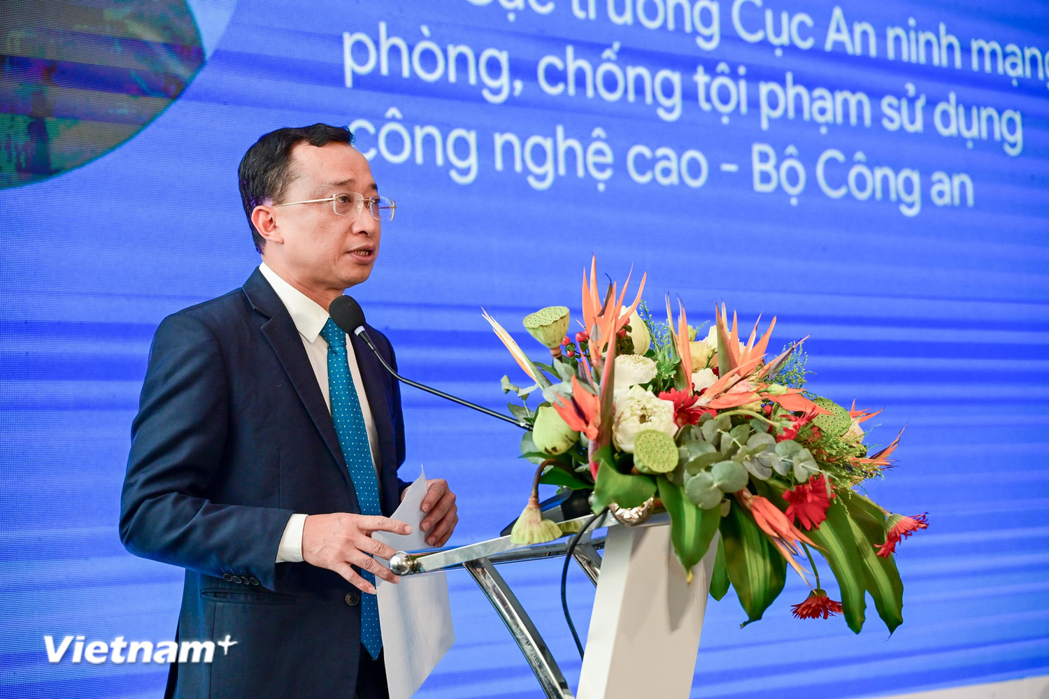 Google và Bộ Công an phối hợp chống lừa đảo trực tuyến | Vietnam+ ...