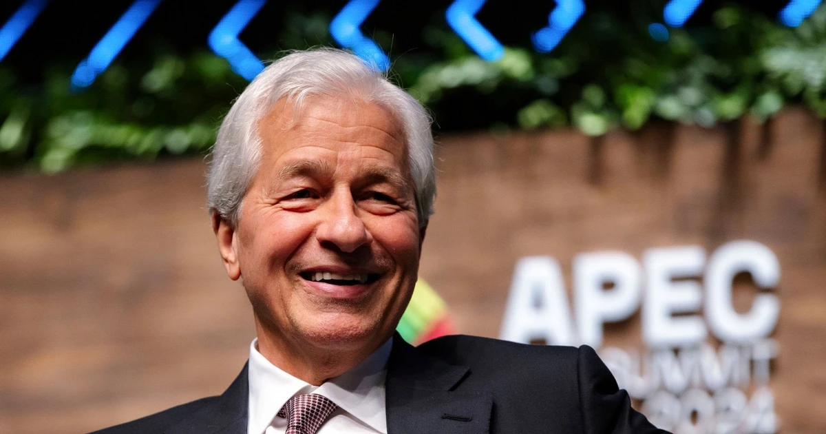 CEO JPMorgan Chase nhận 977 tỷ đồng tiền lương năm 2024, chuẩn bị từ ...