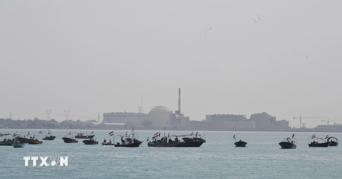 Iran tuyên bố kiểm soát hoàn toàn eo biển Hormuz