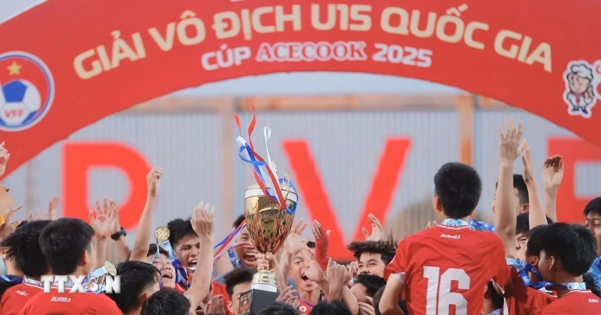 PVF bảo vệ thành công chức vô địch Giải bóng đá U15 quốc gia - Cúp ...