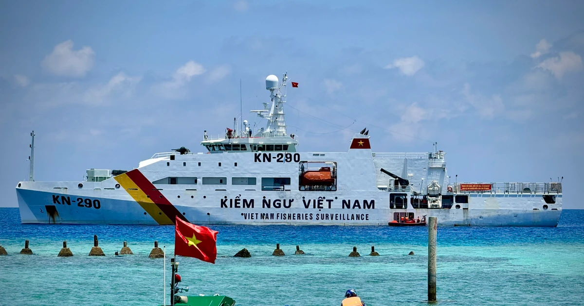 Cận cảnh tàu KN-290 hiện đại, bảo vệ chủ quyền biển đảo của Tổ quốc ...