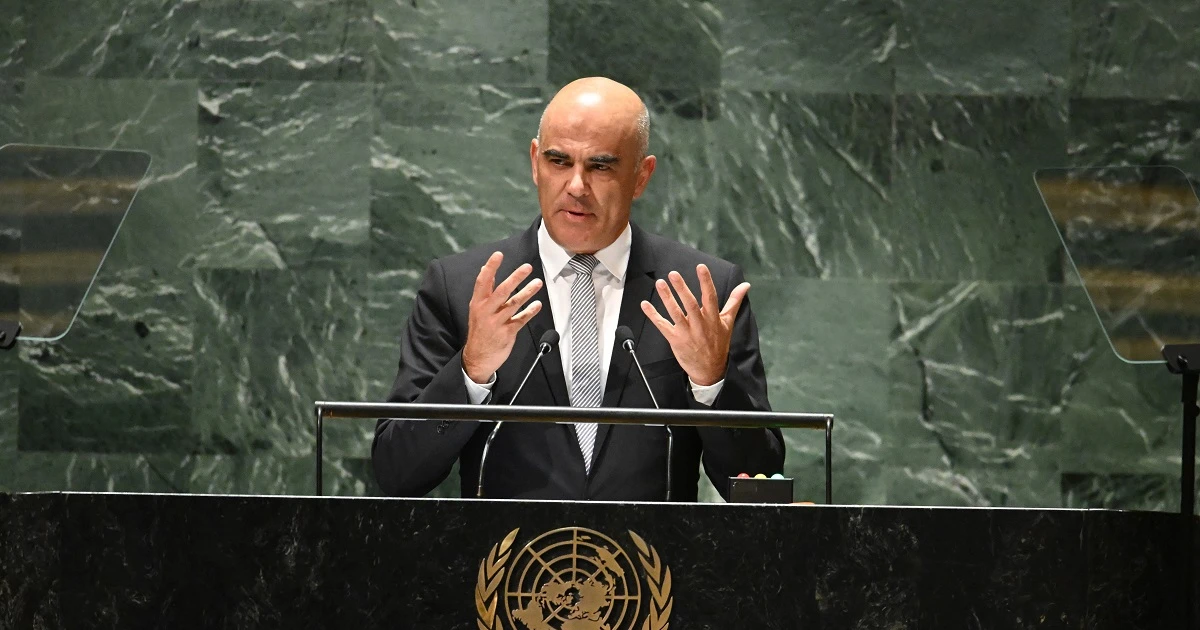 Cựu Tổng thống Thụy Sĩ đắc cử Tổng thư ký Hội đồng châu Âu | Vietnam+ ...