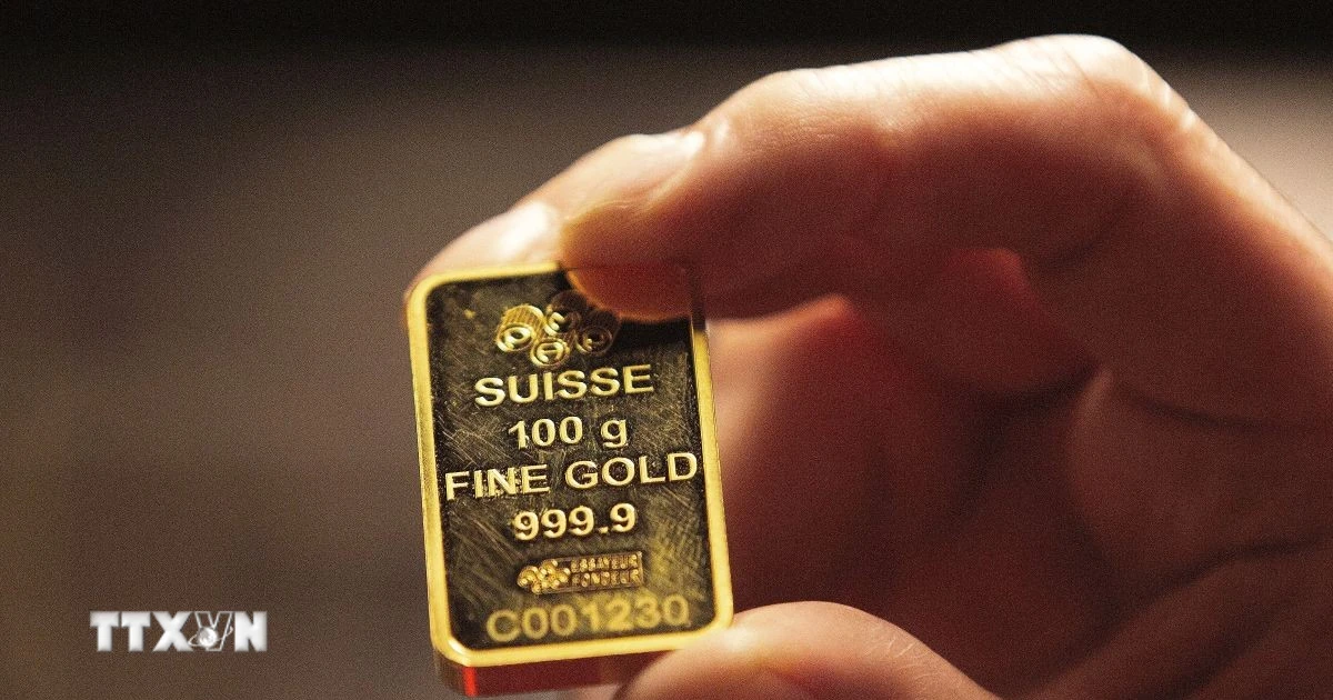 Giá vàng thế giới tiếp tục phá ngưỡng 4.300 USD mỗi ounce