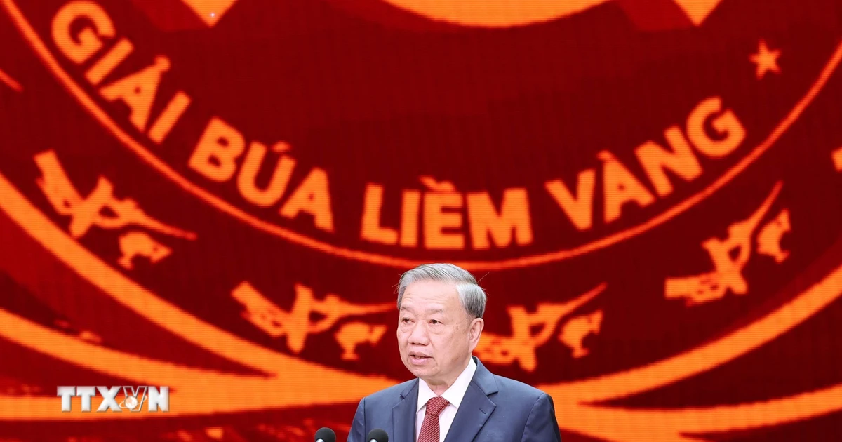 Phát biểu của Tổng Bí thư Tô Lâm tại Lễ trao Giải Búa liềm Vàng lần thứ IX | Vietnam+ (VietnamPlus)