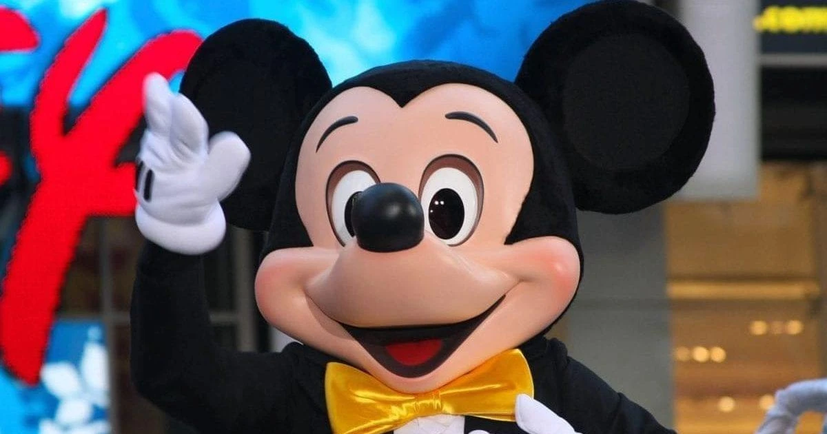 Cuốn hút bảo tàng về chú chuột Mickey trẻ mãi không già | Vietnam+ ...