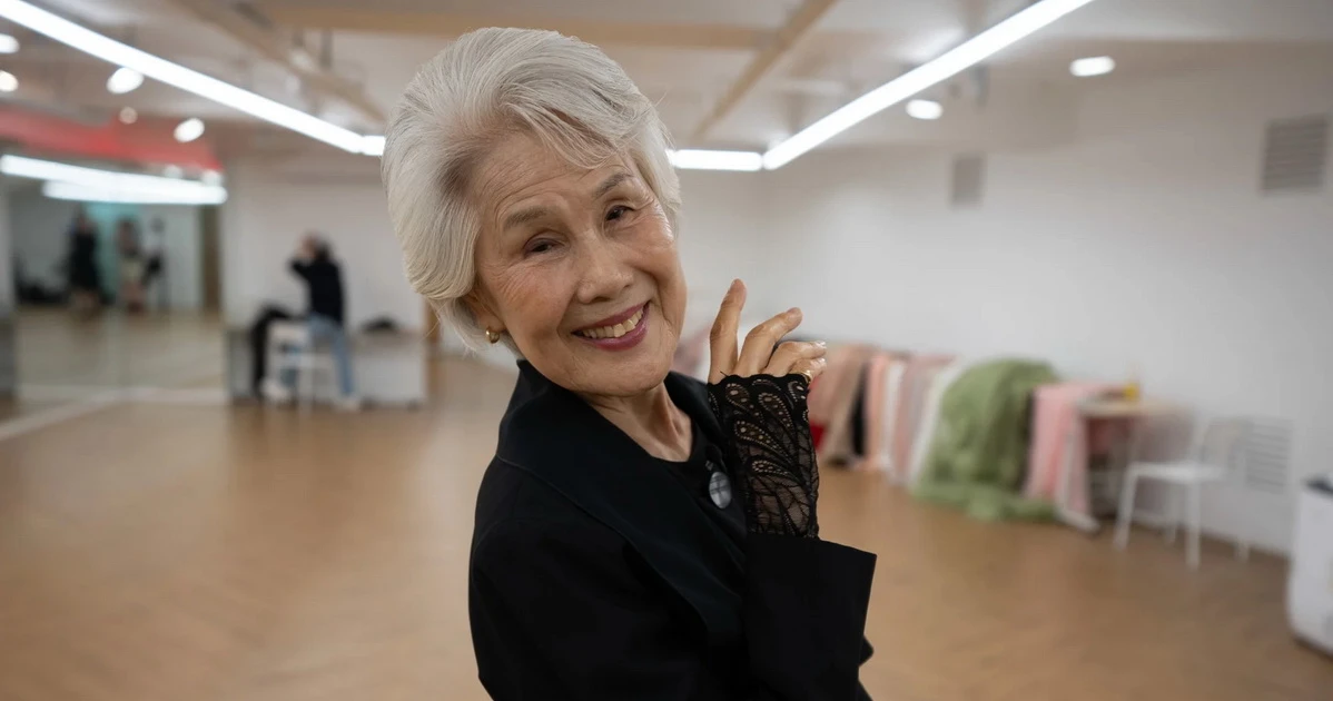 Thí sinh 80 tuổi phá vỡ rào cản tuổi tác tại Hoa hậu Hoàn vũ Hàn Quốc ...