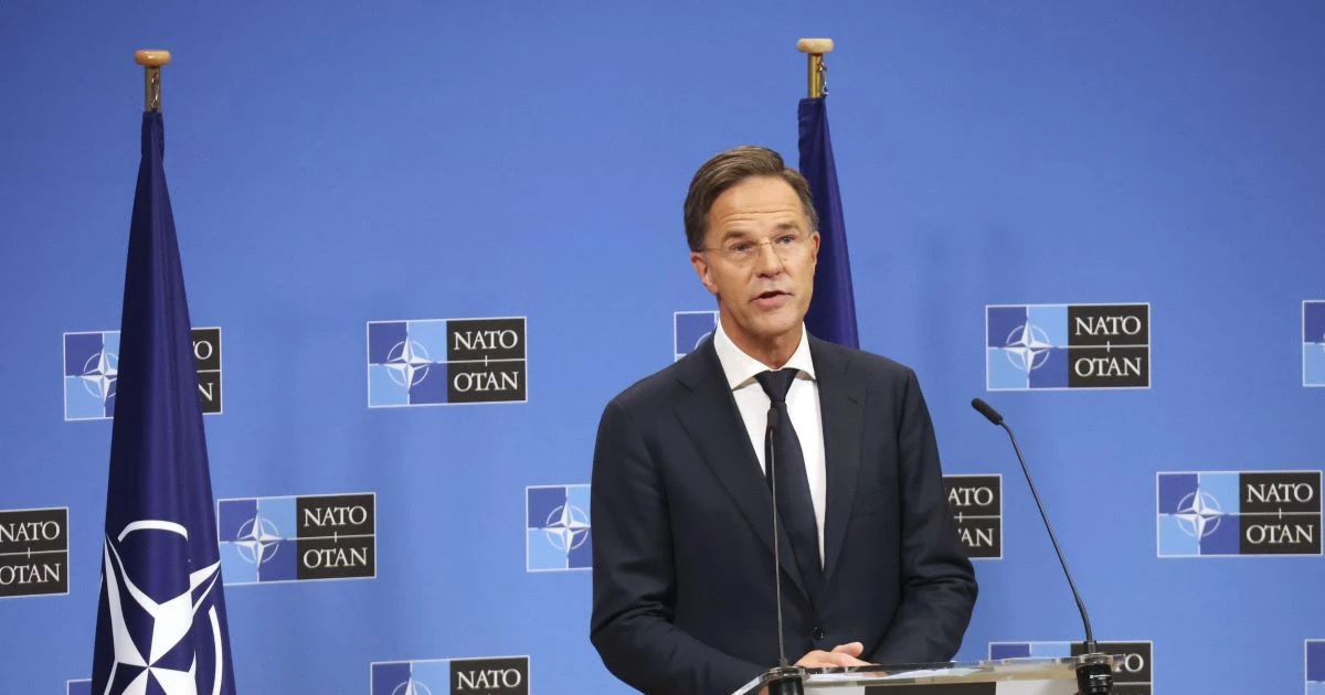 NATO và Ukraine thảo luận vấn đề hỗ trợ hệ thống phòng không | Vietnam+ ...