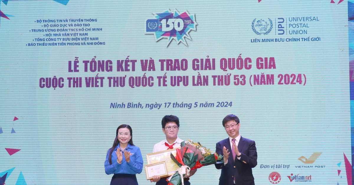 Trao giải Cuộc thi viết thư quốc tế UPU lần thứ 53 năm 2024 | Vietnam+ ...