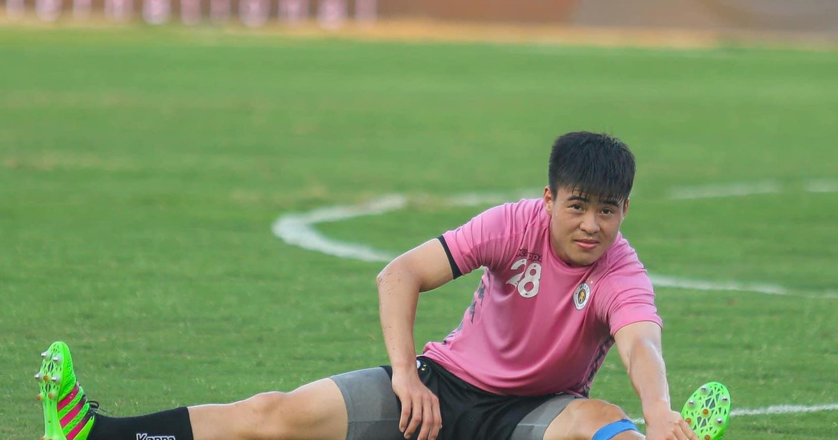 Duy Mạnh được xác định gặp chấn thương nặng, cần sớm được điều trị ...