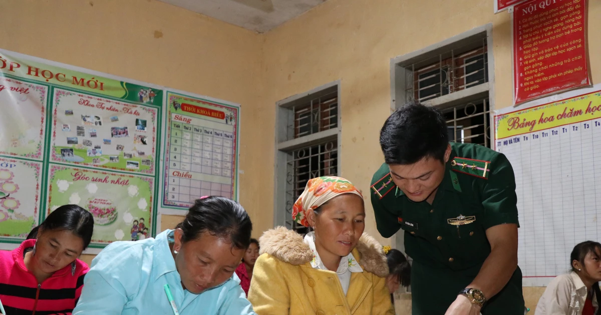 Cả nước còn trên 734.000 người mù chữ, chiếm 1,15% dân số | Vietnam+ ...