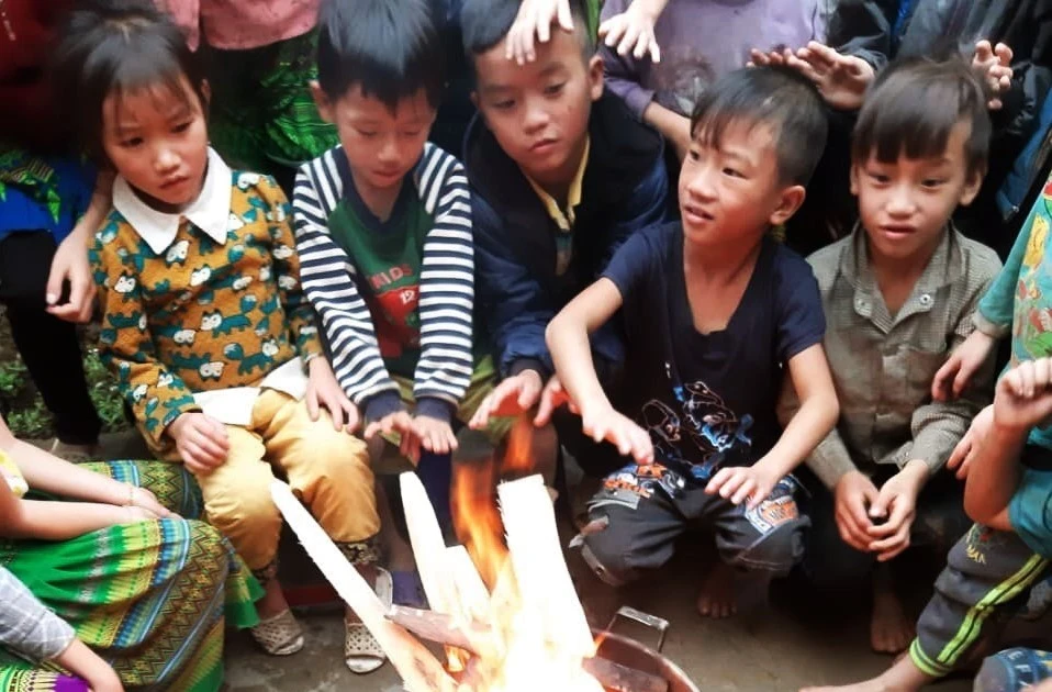 Nam Trung Bộ có mưa rào, một số khu vực miền núi phía Bắc trời rét ...