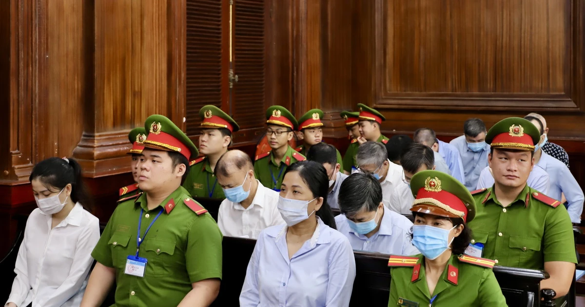 Vụ án Xuyên Việt Oil: Mai Thị Hồng Hạnh bị đề nghị 30 năm tù giam ...