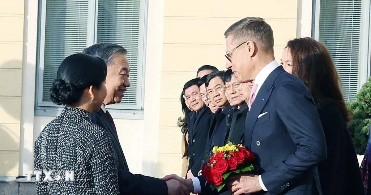 Toàn cảnh lễ đón chính thức Tổng Bí thư Tô Lâm và Phu nhân thăm Phần ...