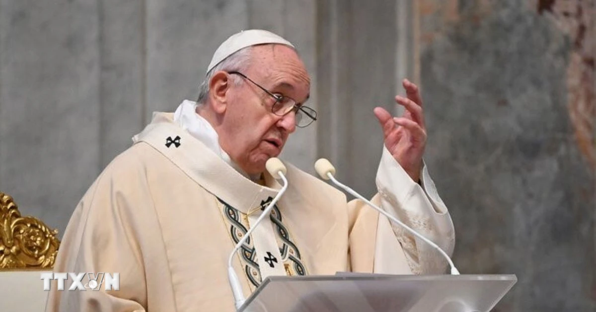 Thủ tướng Phạm Minh Chính chia buồn Giáo hoàng Francis | Vietnam+ ...