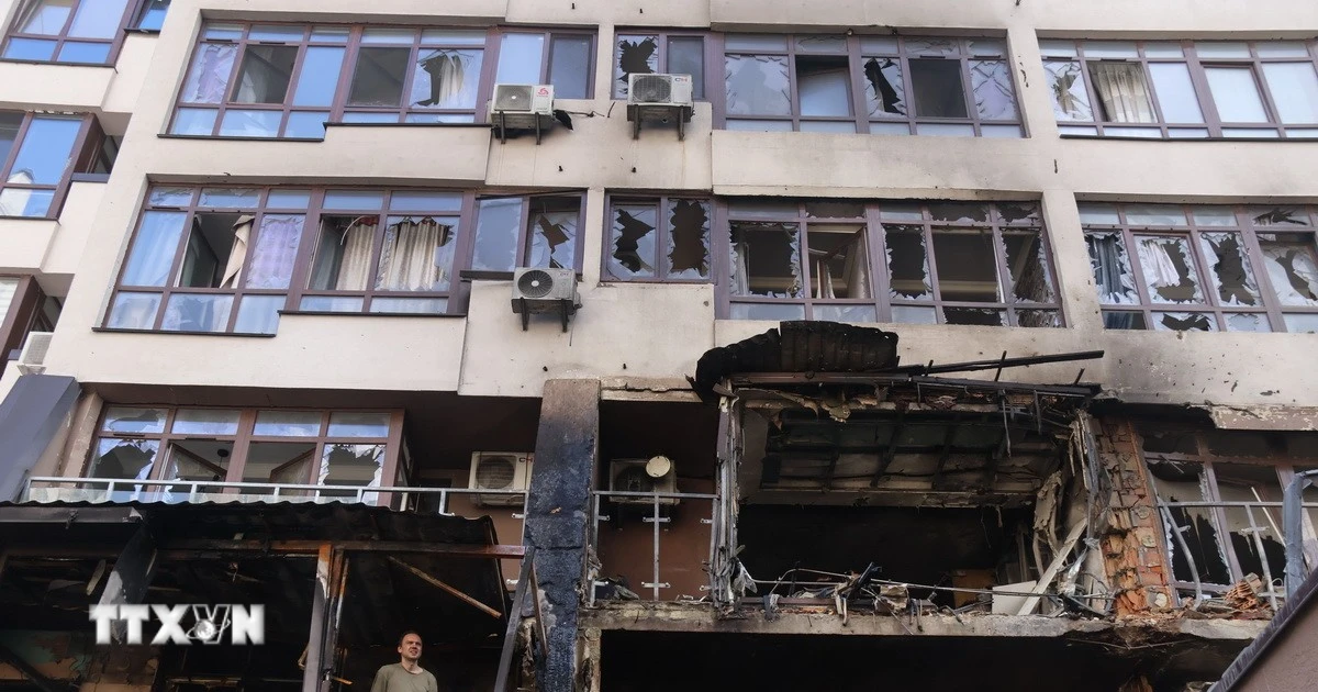 Mỹ xem xét tăng trừng phạt Nga để chấm dứt chiến sự Ukraine | Vietnam+ (VietnamPlus)