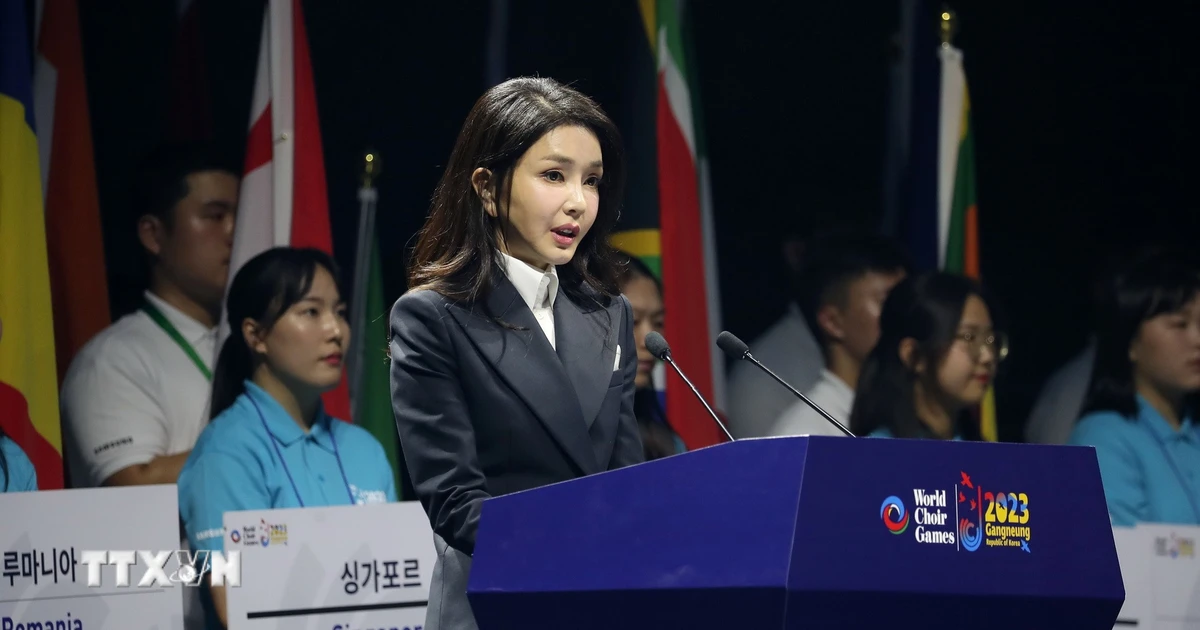 Cựu Đệ nhất phu nhân Hàn Quốc Kim Keon Hee lĩnh án 20 tháng tù ...