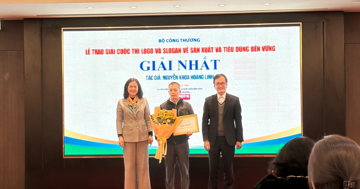 Trao giải cuộc thi sáng tạo logo và slogan về sản xuất, tiêu dùng bền ...