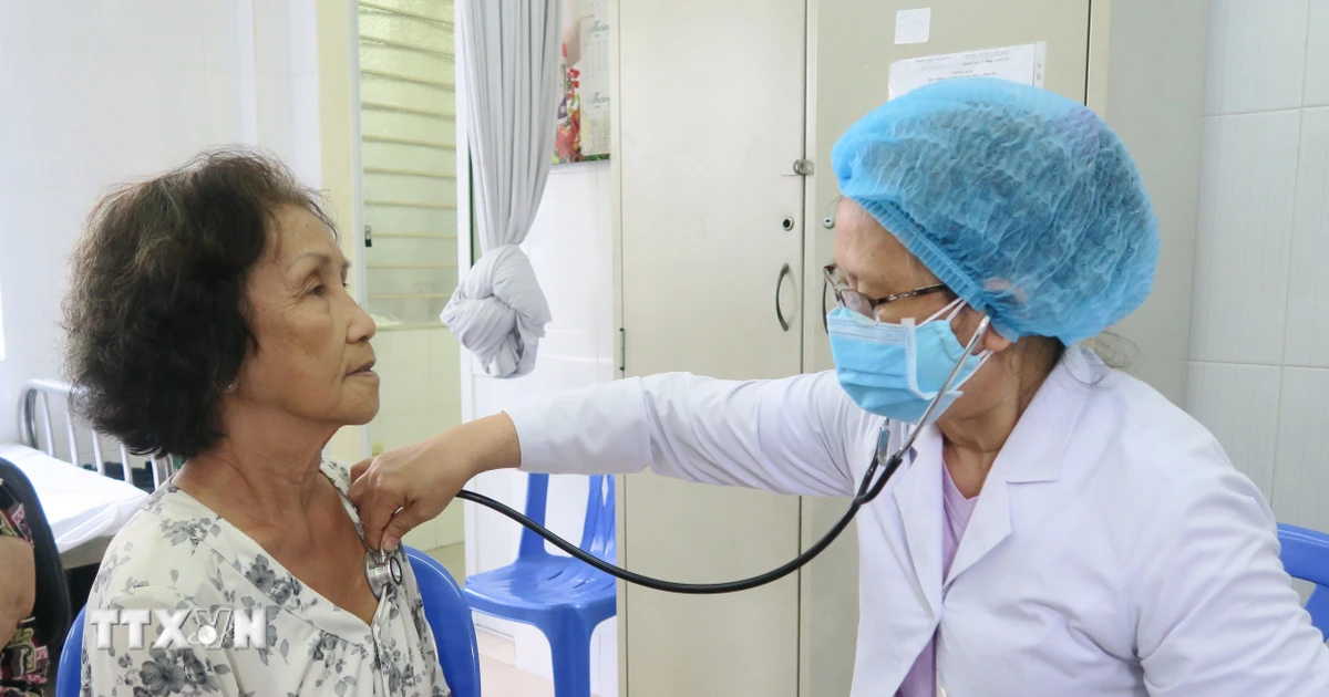 Thành phố Hồ Chí Minh thí điểm khám bệnh tại nhà cho người dân