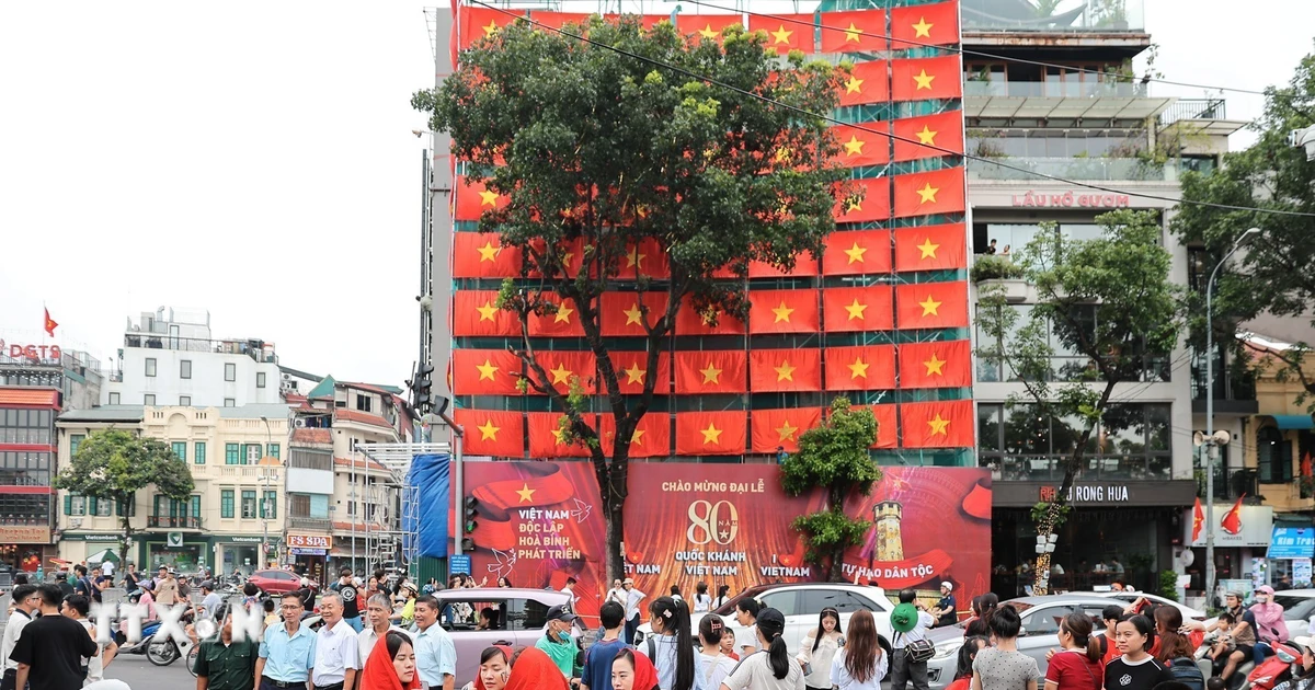 Kỹ Năng Chăm Sóc Sức Khỏe Khi Tham Gia Lễ Diễu Hành 2/9 | Vietnam+ ...