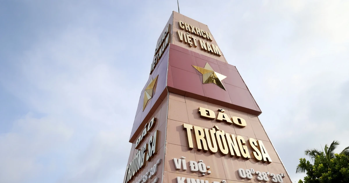 Cột mốc chủ quyền - biểu tượng thiêng liêng trên Quần đảo Trường Sa | Vietnam+ (VietnamPlus)