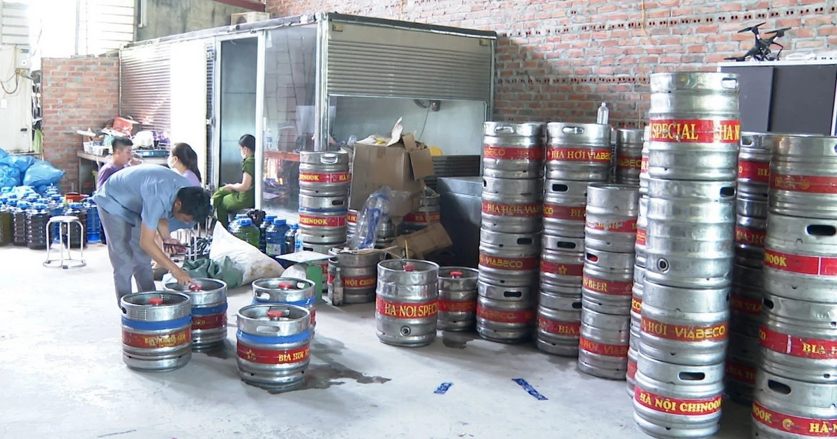 Thái Bình: Khởi tố đối tượng buôn bán bia giả nhãn hiệu HABECO ...