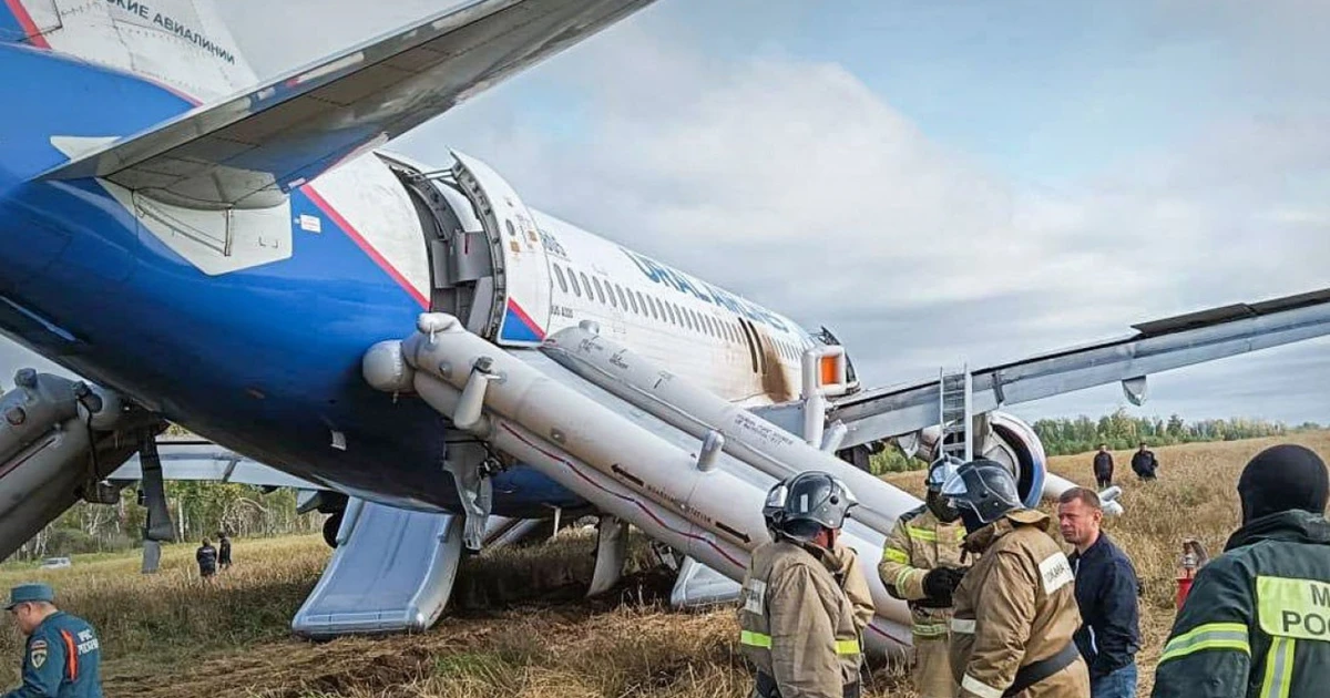 Nga: Máy bay Airbus A320 hạ cánh khẩn cấp do hỏng hệ thống thủy lực | Vietnam+ (VietnamPlus)
