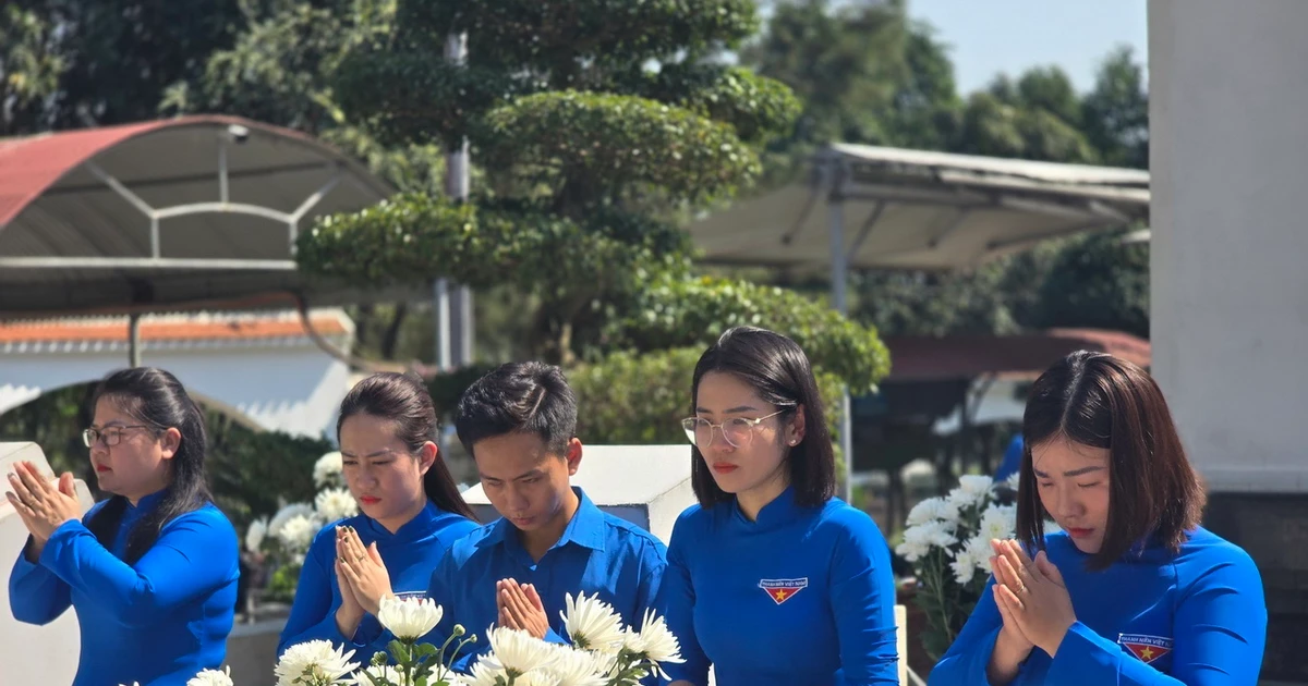 Ngã ba Đồng Lộc - nẻo về linh thiêng trong hành trình tri ân dịp 8/3 ...