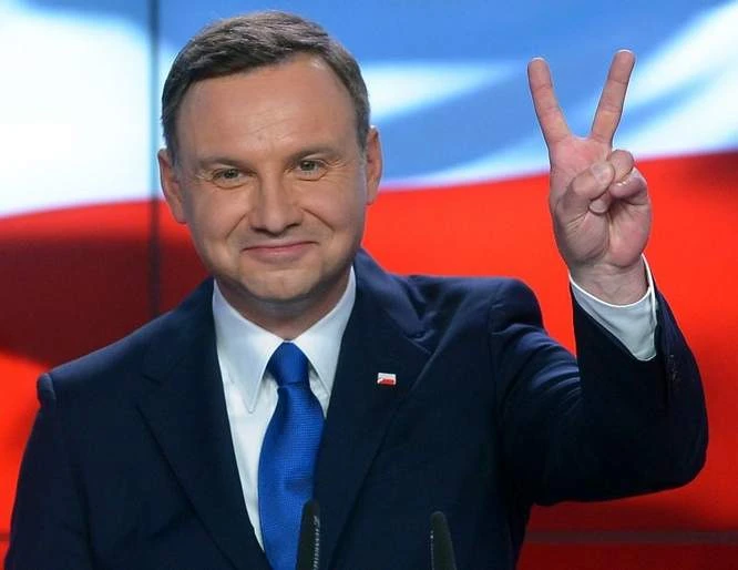 [Infographics] Thông tin cơ bản về Tổng thống Ba Lan Andrzej Duda ...