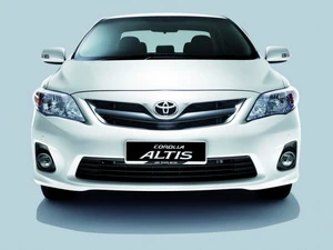 Corolla Altis 2.0V: Hấp dẫn với bộ phụ kiện TRD | Vietnam+ (VietnamPlus)