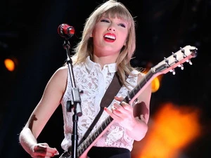 Taylor Swift bị người hâm mộ gọi là “quỷ Satan” | Vietnam+ (VietnamPlus)
