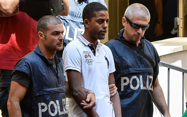 Bắt thêm 6 người liên quan đến vụ scandal mafia ở Rome | Vietnam+ ...