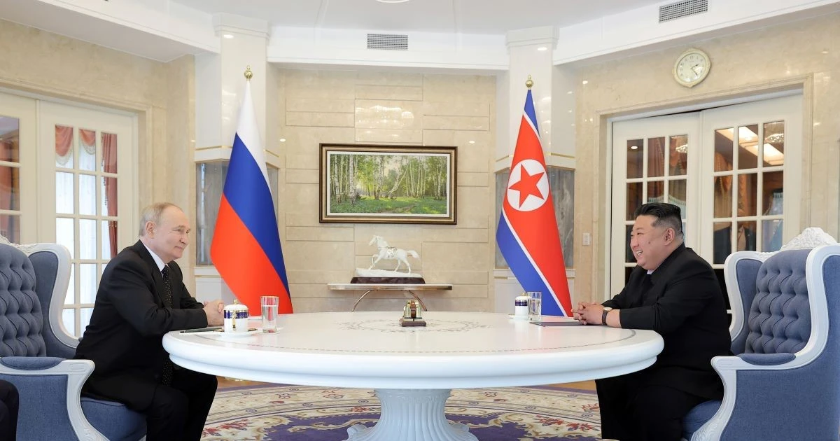 Bức thư Kim Jong-un gửi Putin: Cam kết củng cố quan hệ Triều Tiên - Nga | Vietnam+ (VietnamPlus)