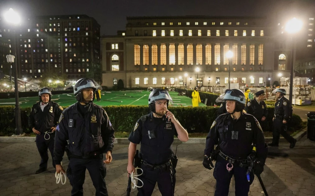 Mỹ: Cảnh sát giải tán cuộc biểu tình của sinh viên Đại học Columbia ...