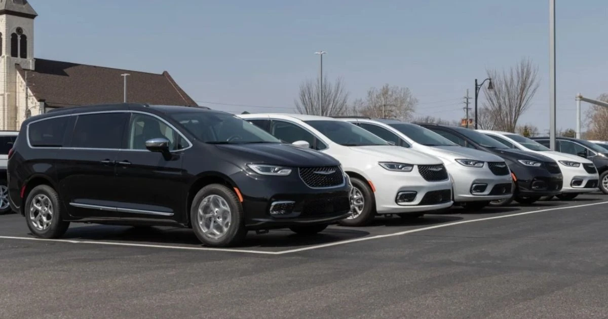 “Ngày tàn” của thương hiệu biểu tượng một thời Chrysler chỉ là vấn đề ...