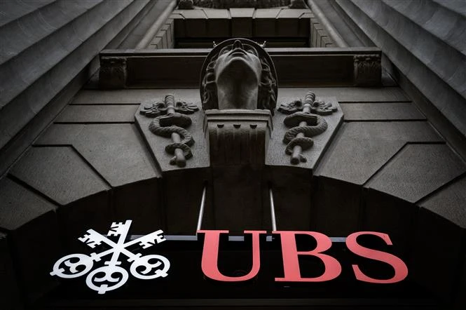 Ngân hàng UBS đồng ý mua Credit Suisse với giá hơn 2 tỷ USD | Vietnam+ ...
