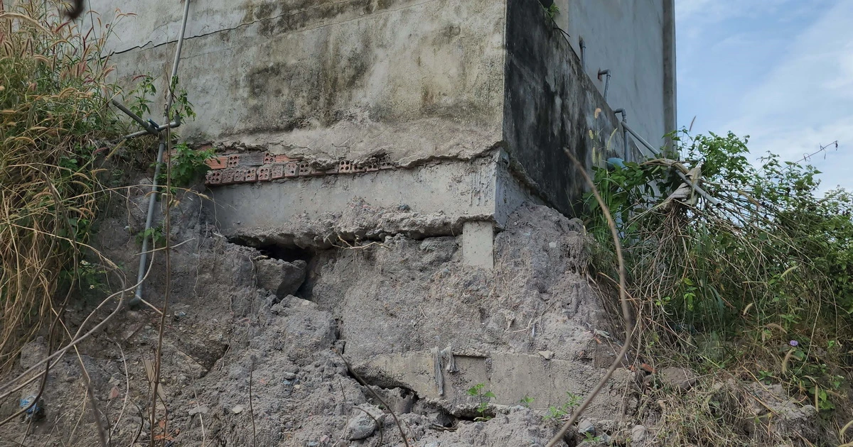 Bình Phước: Nhiều hộ dân bị ảnh hưởng do sạt lở nặng ở khu vực suối ...