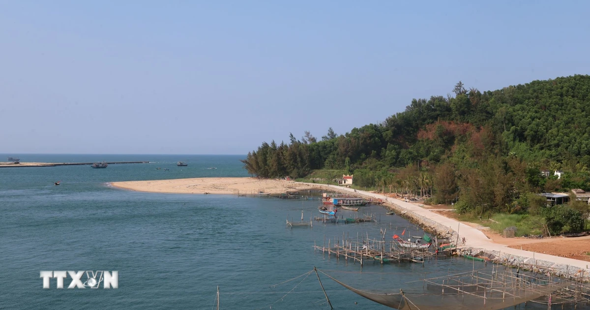 Thành phố Huế đưa kinh tế biển và đầm phá thành trụ cột tăng trưởng