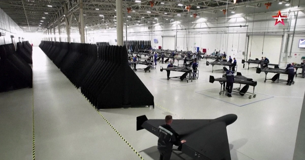 Nga Công Bố Nhà Máy UAV Lớn Nhất Thế Giới | Vietnam+ (VietnamPlus)