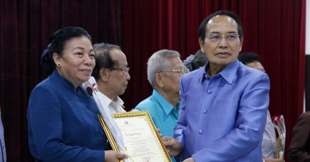 Trao giải các tác phẩm văn học về quan hệ đặc biệt Việt Nam-Lào | Vietnam+ (VietnamPlus)