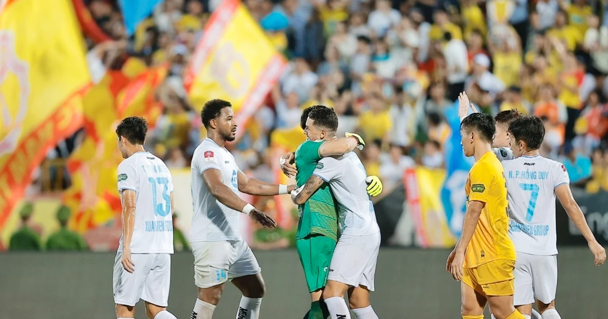 Nhờ đâu Nam Định đăng quang V-League 2023-2024? | Vietnam+ (VietnamPlus)