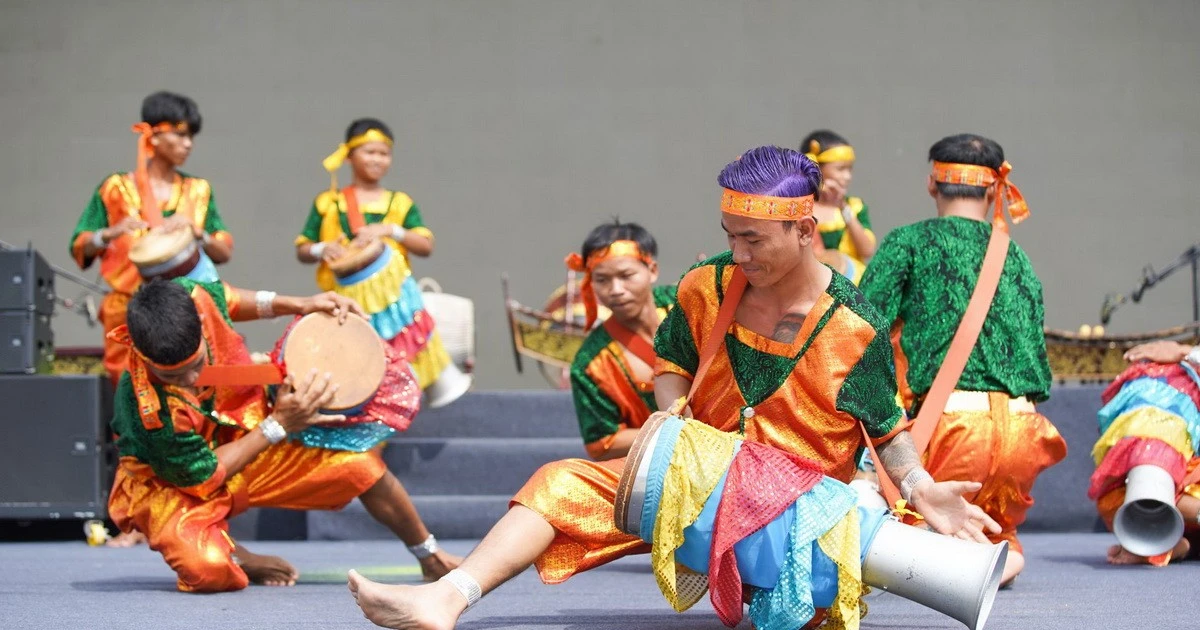 Nghệ Thuật Múa Trống Chhay-Dăm của Người Khmer Việt Nam | Vietnam+ (VietnamPlus)