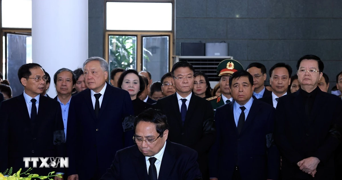 Tổ chức trọng thể Lễ tang nguyên Phó Chủ tịch Hội đồng Bộ trưởng Trần ...