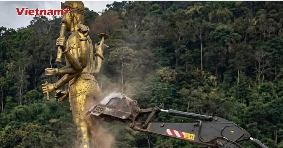 Ấn Độ lên án phá hủy tượng thần Hindu trong xung đột Thái Lan-Campuchia ...
