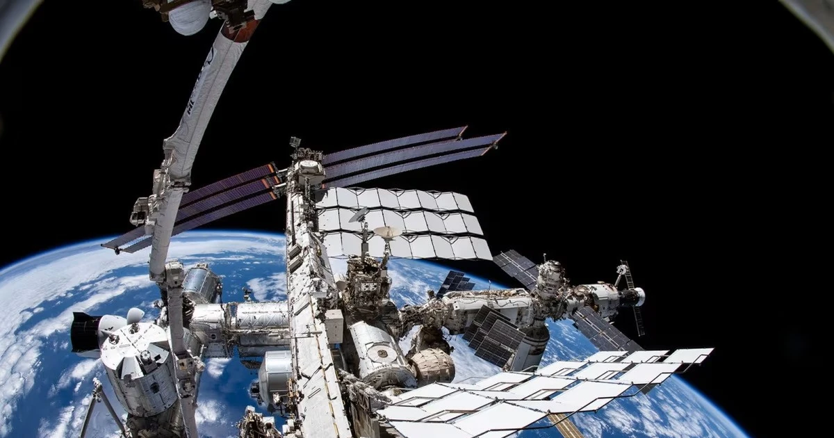 NASA phóng vệ tinh mới quan sát hành tinh ngoài hệ Mặt Trời | Vietnam+ ...