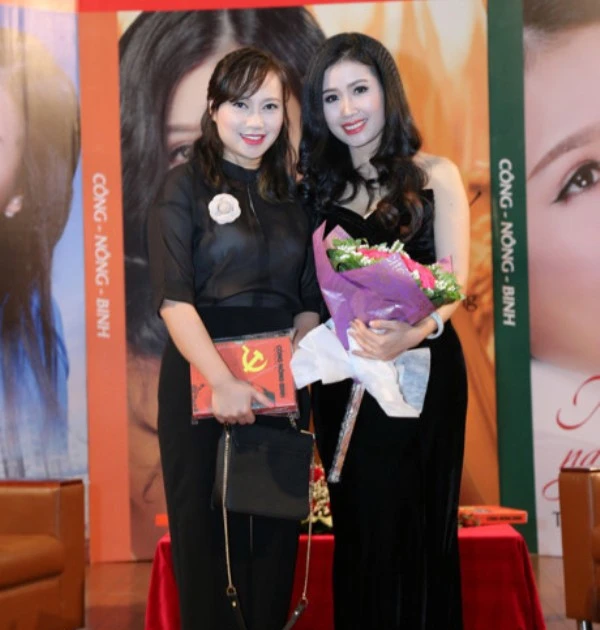 Khánh Linh góp giọng cùng Hồng Nhung trong bộ CD “Công–Nông–Binh ...